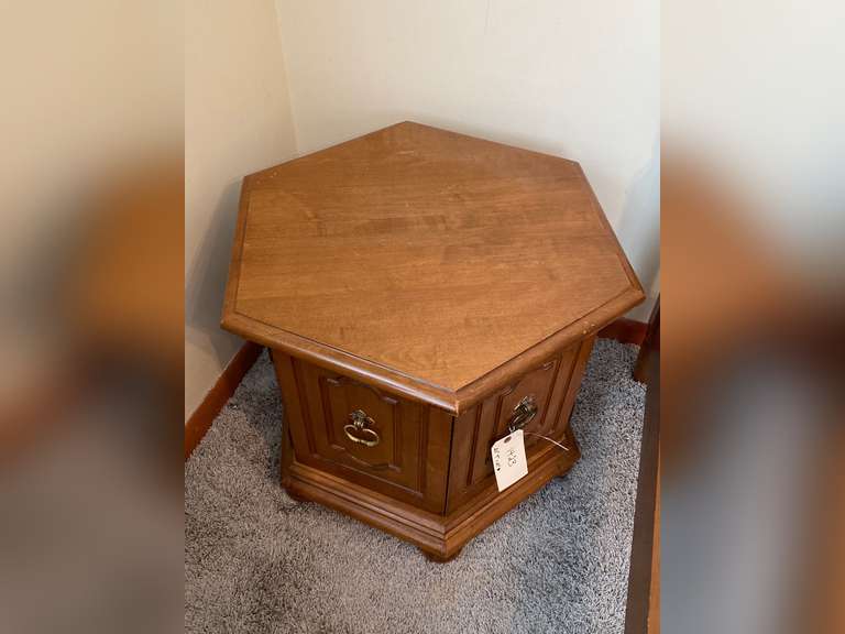 Six sided end table, measures 20 inches tall by 27 inches wide ...