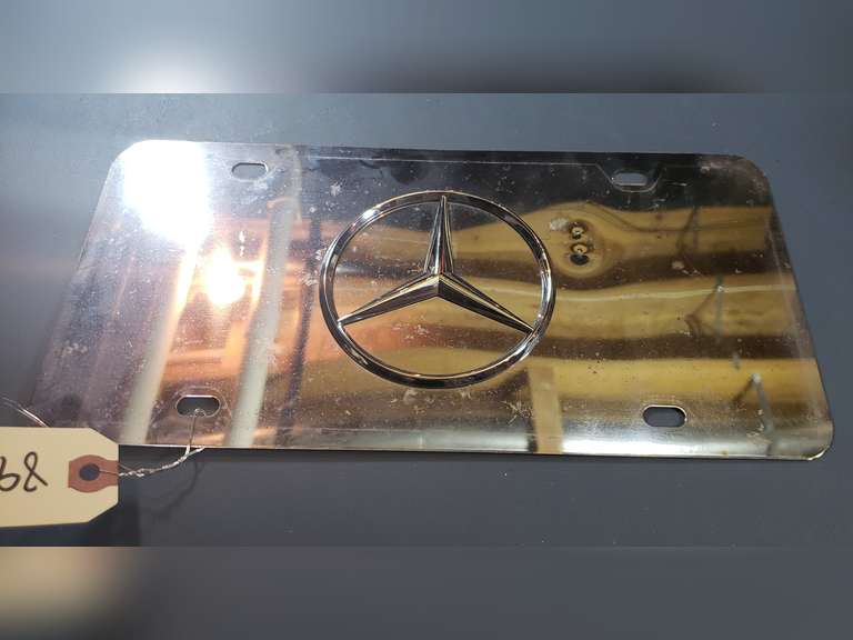 Mercedes logo plate - Northern Kentucky Auction, LLC