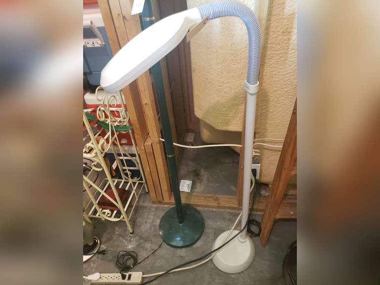 Solarex sun light tall gooseneck, 63in tall, needs bulb - Northern ...