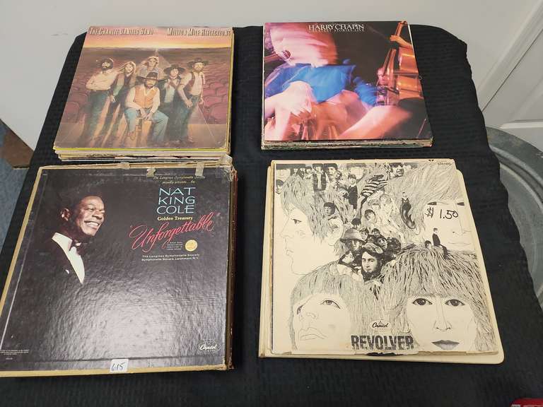 Assorted record albums - Northern Kentucky Auction, LLC