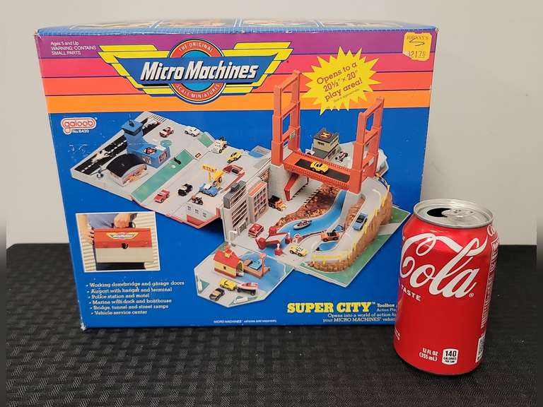Mixed lot of toys in a Micro Machines box, no Micro machines ...