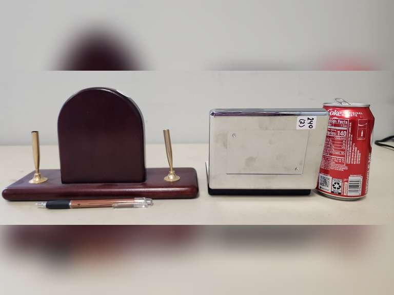 "Dad" Reflections quartz desk set - Digital clock desk set - Northern ...