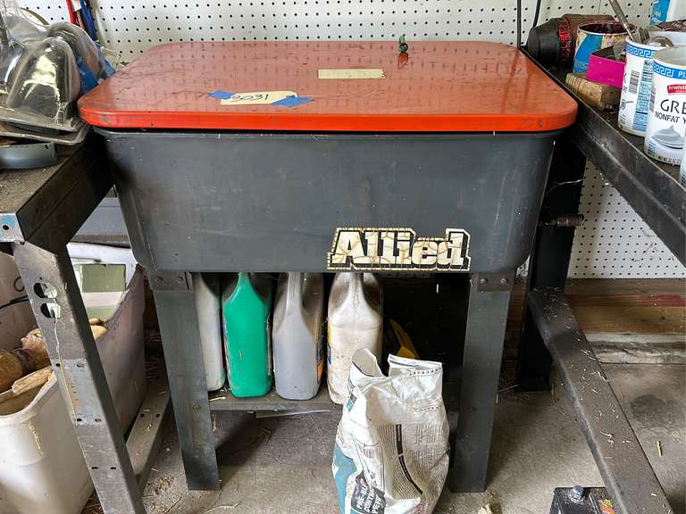 Parts washer - 21x31x27 - Northern Kentucky Auction, LLC