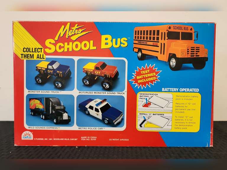 Metro school bus, new in package - Northern Kentucky Auction, LLC
