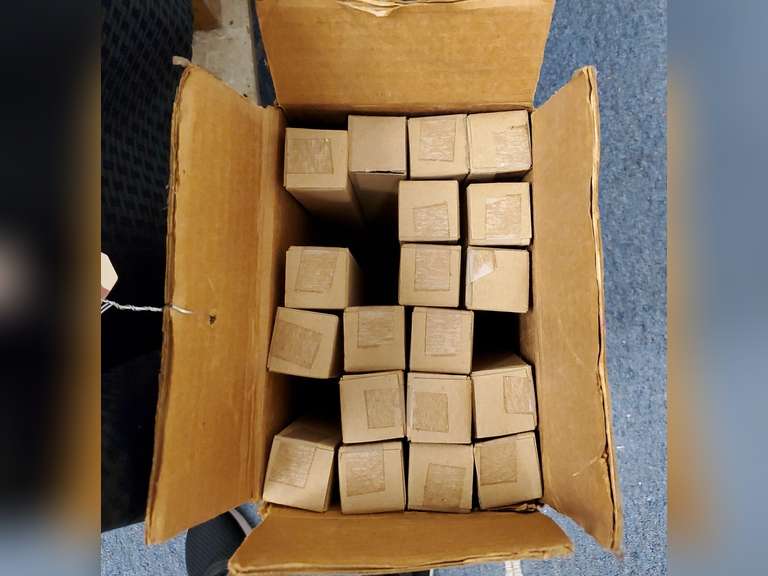 20 Walt Disney posters, WD-48 - Northern Kentucky Auction, LLC