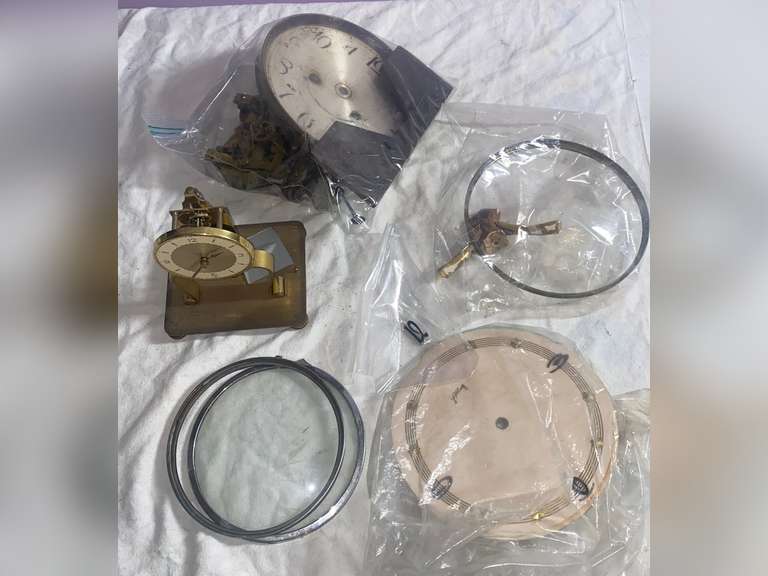 Clock parts - Northern Kentucky Auction, LLC