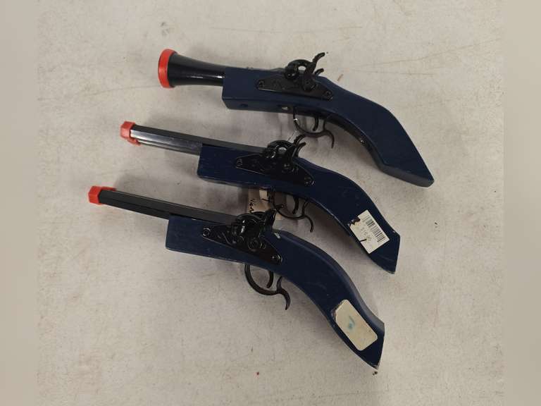 3 New cap guns, Pirates of the Caribbean replicas - Northern Kentucky ...