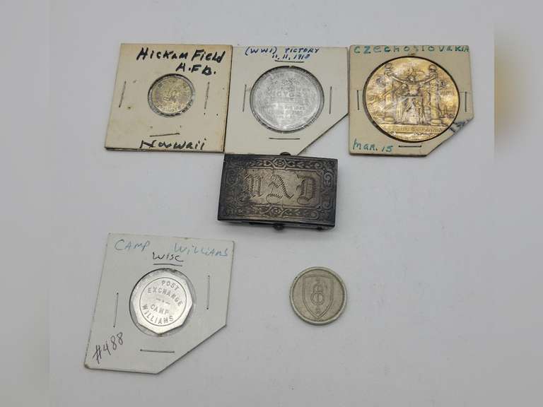 Military Related Medals, Tokens & Buckle - WWI Victory Token - 1918 ...