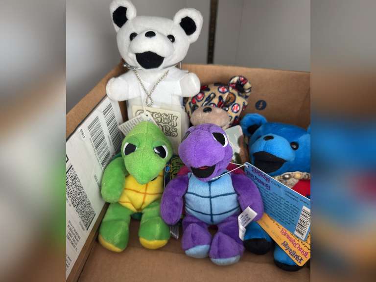 Stuffed animals - Northern Kentucky Auction, LLC