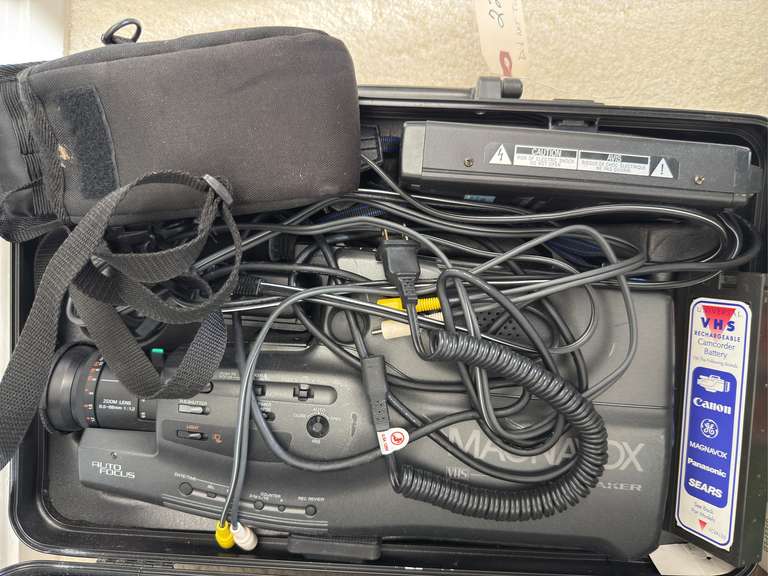 VHS Camcorder did not test - Northern Kentucky Auction, LLC