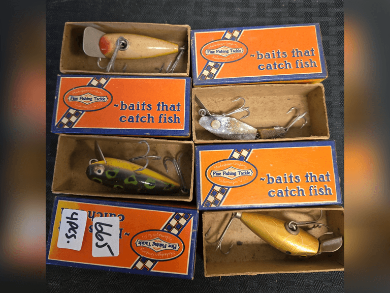 Fine fishing tackle lures - Northern Kentucky Auction, LLC