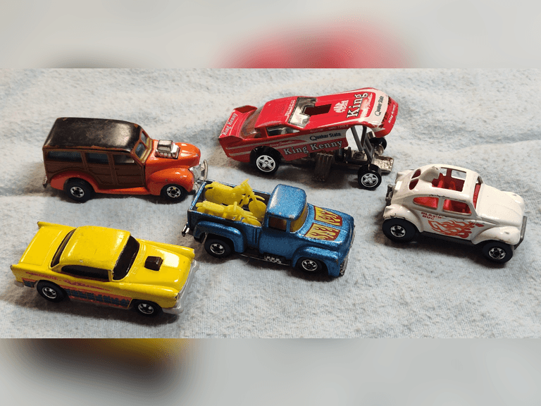 Old Hot Wheels 1970s and '80s - Northern Kentucky Auction, LLC