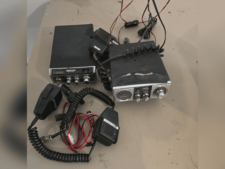 Used CB radios - Northern Kentucky Auction, LLC