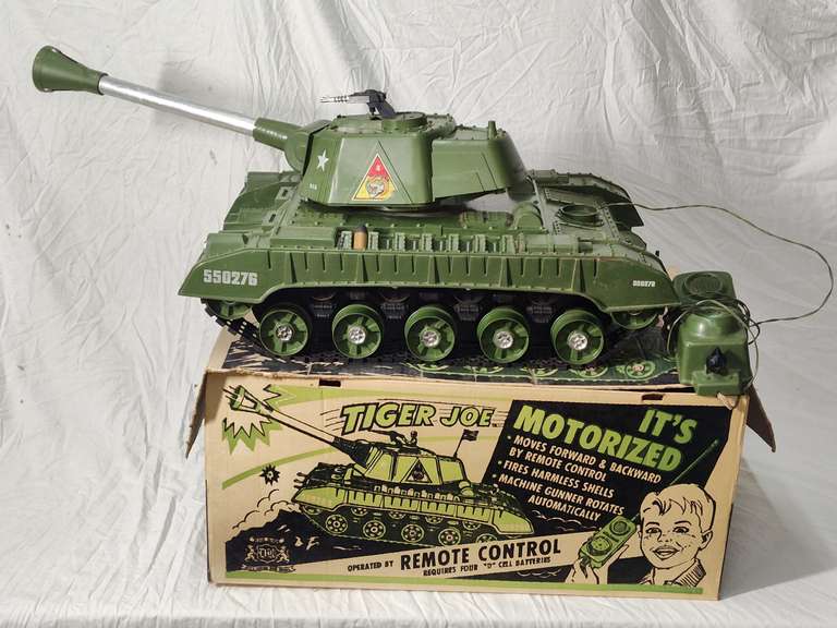 Tiger Joe tank with original box - untested - Northern Kentucky Auction ...