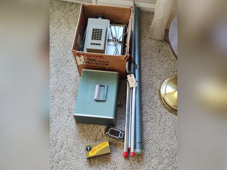 Argus Slide Projector And Screen Untested Northern Kentucky Auction Llc