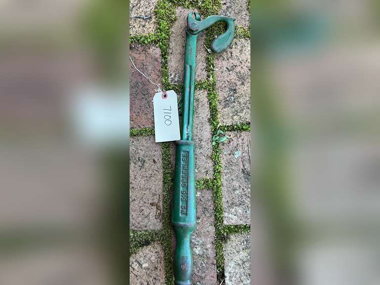 Greenlee #515 hand tool. - Northern Kentucky Auction, LLC