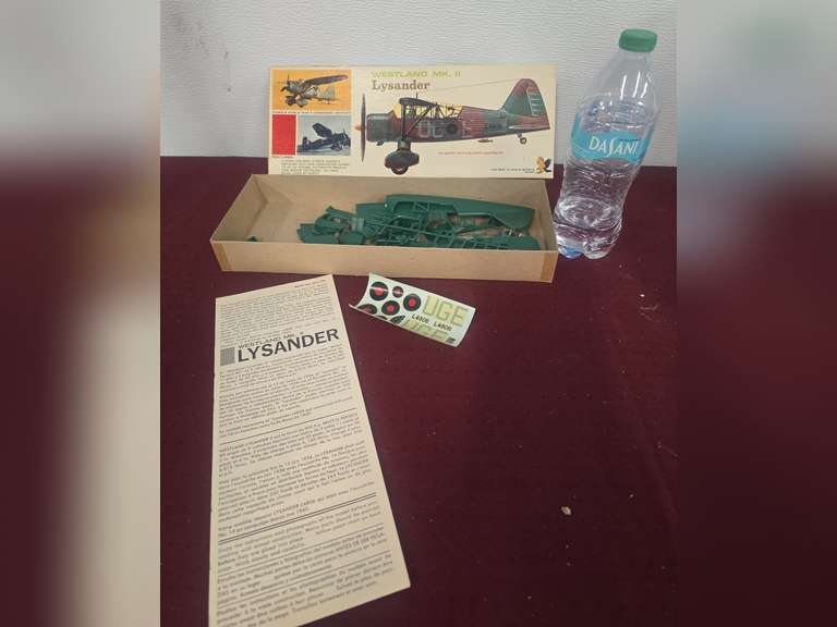 Hawk Westland Mk. II Lysander model kit - Northern Kentucky Auction, LLC