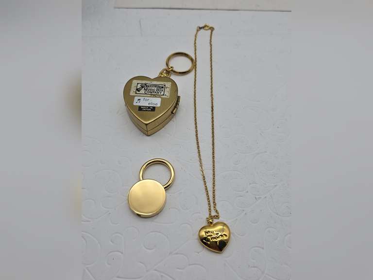 Musical heart key chain from The San Francisco Music Box Company, Gold ...