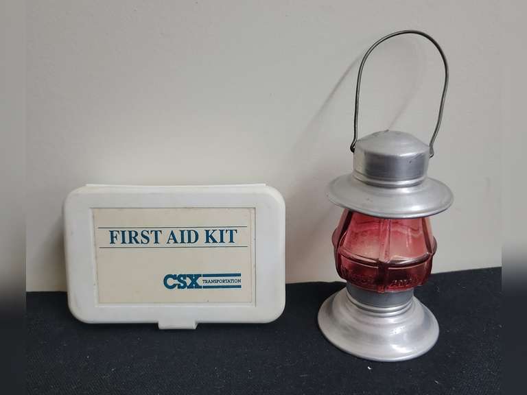 1990s Full CSX First Aid Kit - Railroad & 3/4oz Avor U.S. Made Candy ...