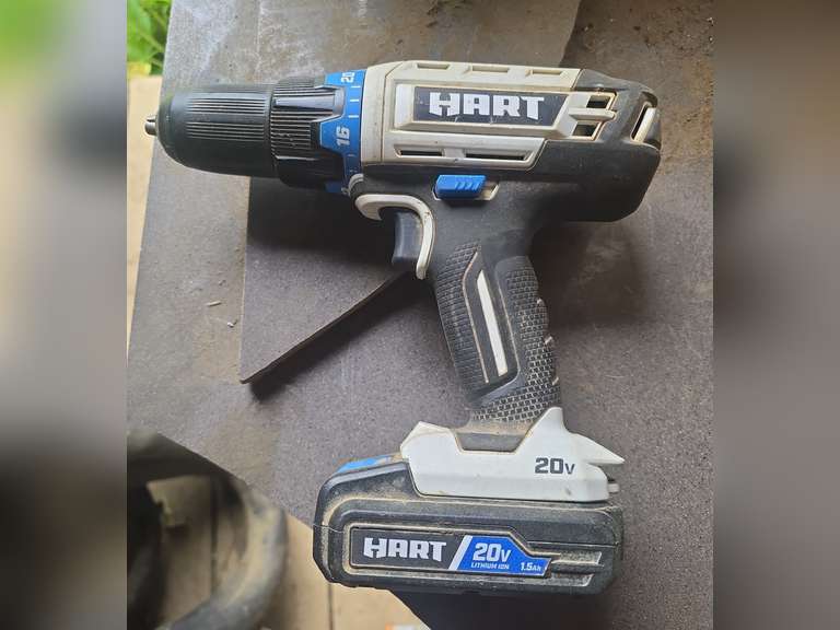Hart 20v cordless rechargeable driver with battery, working - Northern ...