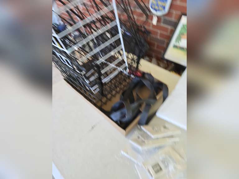 Wire racks, outlet covers - Northern Kentucky Auction, LLC