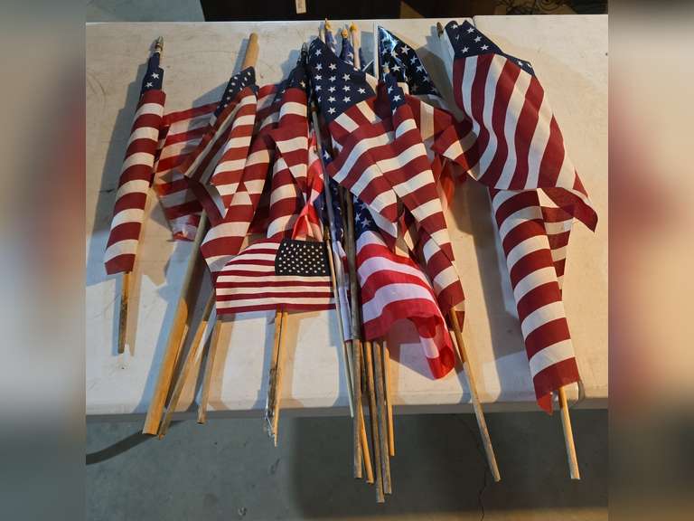 Box of flags - Northern Kentucky Auction, LLC