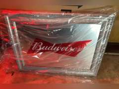 Budweiser mirror - Northern Kentucky Auction, LLC