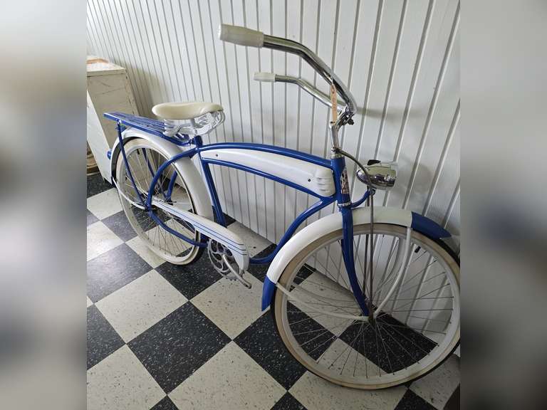 Road Master Bicycle - Northern Kentucky Auction, LLC