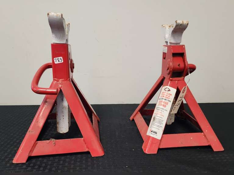 Steel, ratchet type garage stand - 6,000lb. capacity - Northern ...