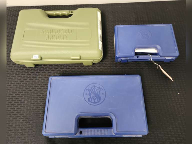 3 Empty gun cases - Northern Kentucky Auction, LLC