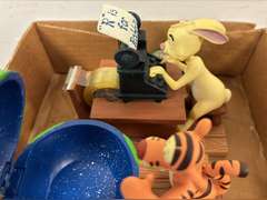 Winnie The Pooh Desk Set -Stapler-Tape Dispenser-Paper Clip Storage ...