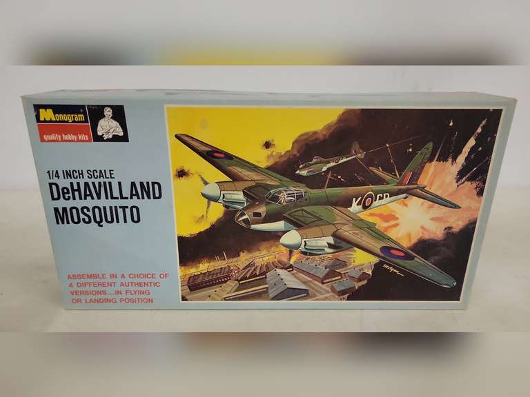 Monogram DeHavilland Mosquito Model - Northern Kentucky Auction, LLC