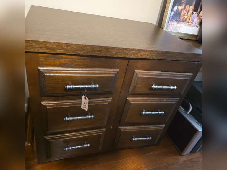 Scheirich 3 piece cabinet with 6 drawers, 31x22x31in (top is unattached ...