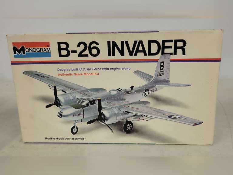 Monogram B-26 Invader Model - Northern Kentucky Auction, LLC