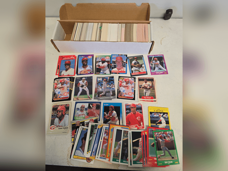 Cincinnati Reds common cards - Northern Kentucky Auction, LLC