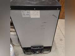 Sanyo compact refrigerator, came on when tested - Northern Kentucky ...