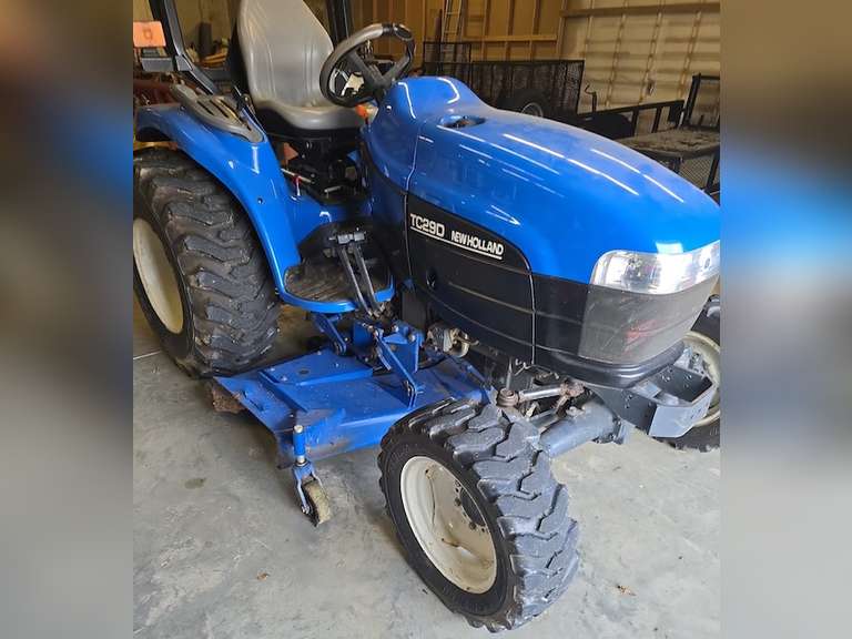 Estate , Harley Davidson CVO Tri-Glide, New Holland 4 Wheel Drive ...