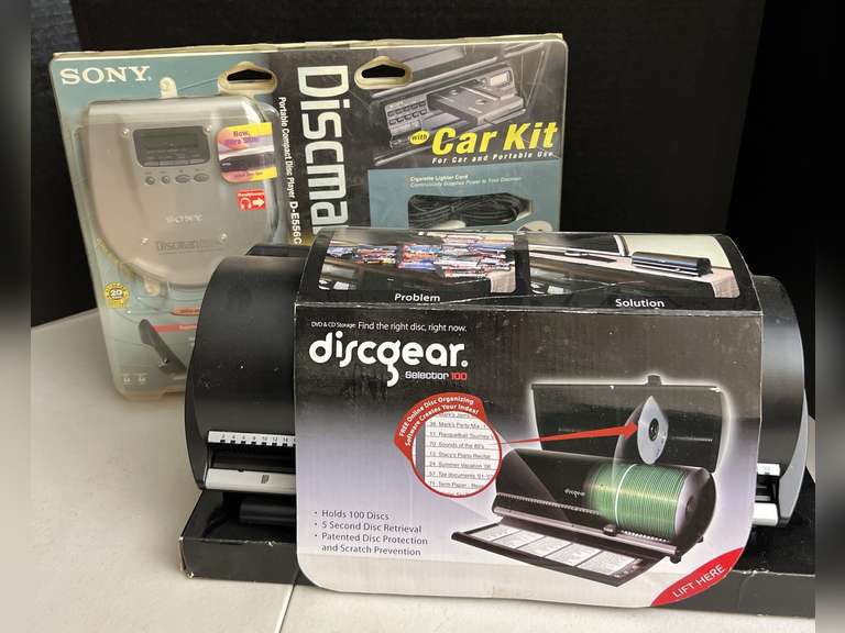 Sony Discman with car kit and disc gear. Both an original packaging ...