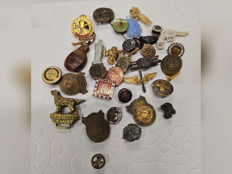 Group of Advertising, Clubs Charms, Year Pins & Figural Trinkets ...
