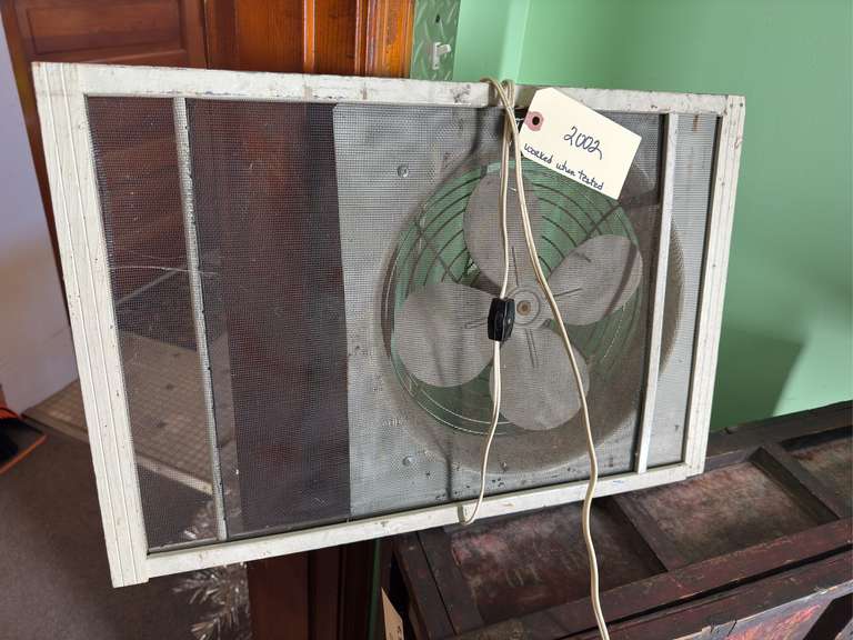 Vintage window fan, worked when tested - Northern Kentucky Auction, LLC