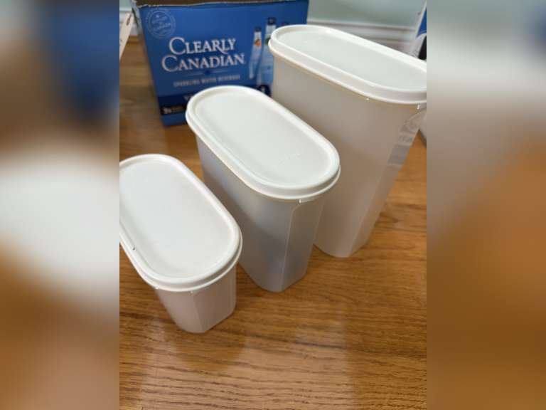 Tupperware food storage containers - Northern Kentucky Auction, LLC