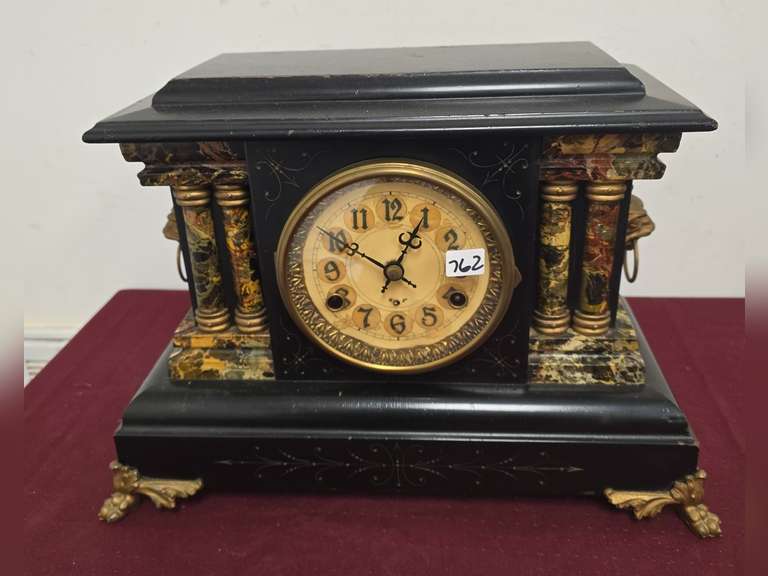 New Haven Clock Company Mantle Clock - Northern Kentucky Auction, LLC