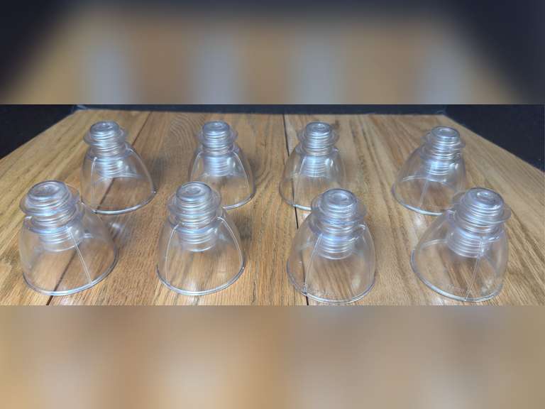 Plastic insulator - Northern Kentucky Auction, LLC