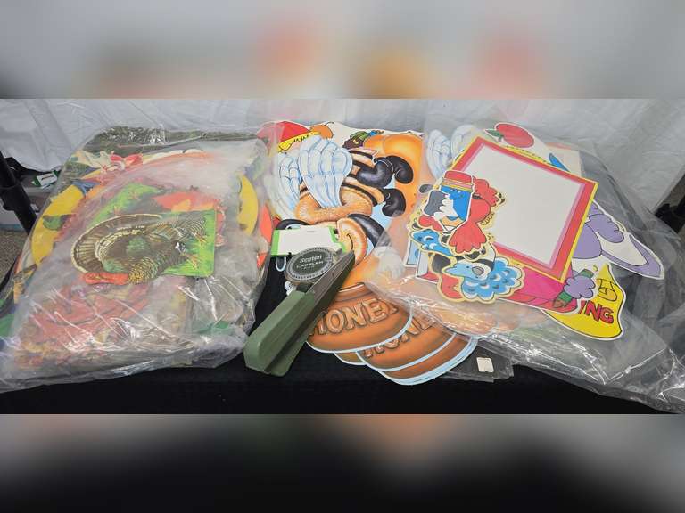 Vintage Label Maker and Bulletin Board Cutouts - Northern Kentucky ...