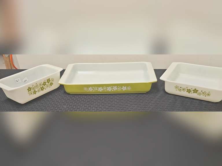 3 Piece Pyrex baking dishes set, Spring Blossom, Crazy Daisy pattern ...