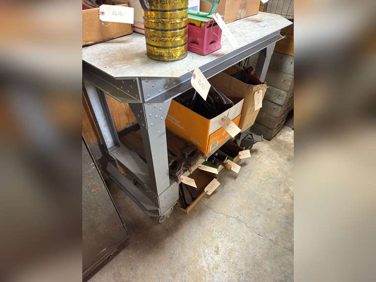 Heavy duty workbench on wheels, 37 1/2 inches tall by 40 inches wide ...