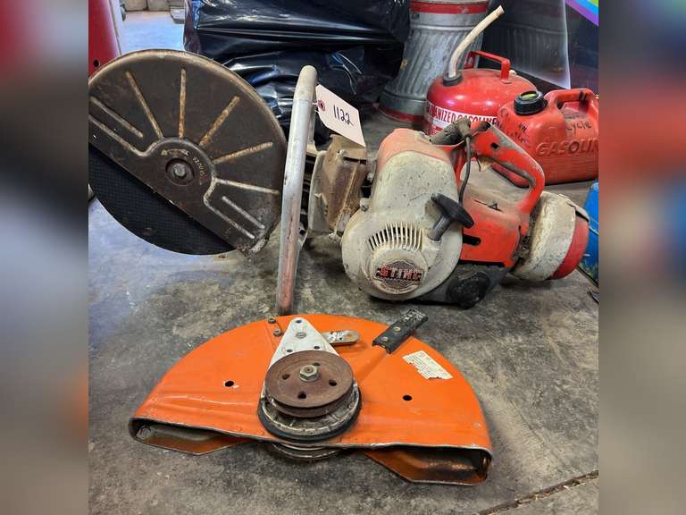 Stihl saw and additional cover. - Northern Kentucky Auction, LLC