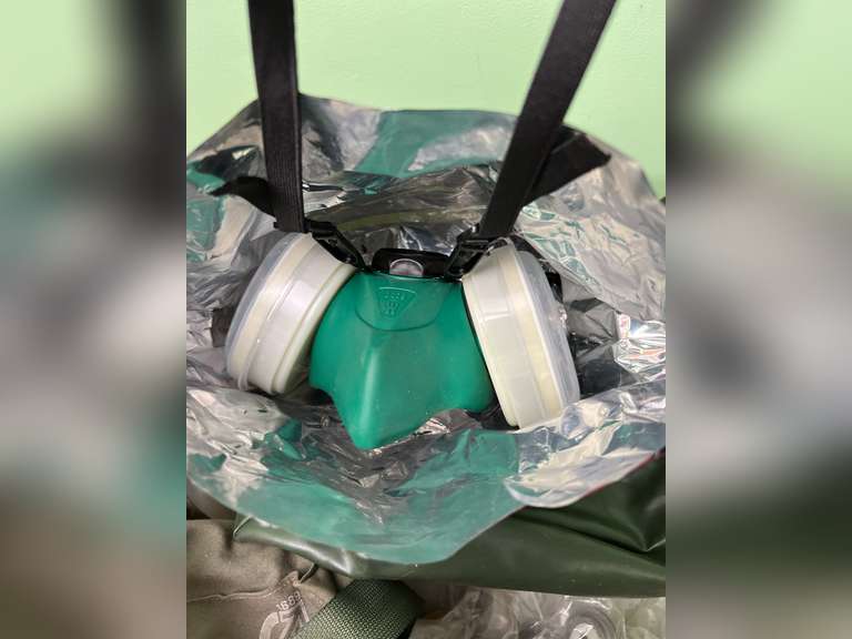 3M Full face respirator and filters. Yugoslavian M-1gas mask, Czech ...