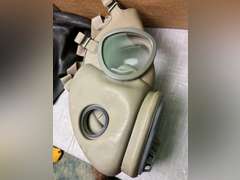 3M Full face respirator and filters. Yugoslavian M-1gas mask, Czech ...