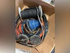 Box of wire. - Northern Kentucky Auction, LLC